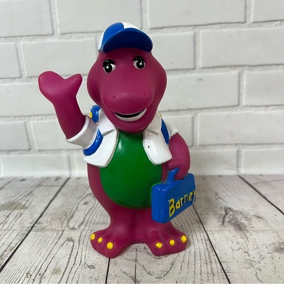 Toys | Vintage 1992 Lyons Group Barney Purple Dinosaur Coin Piggy Bank ...